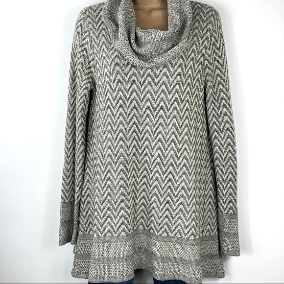 eight eight eight | Sweaters | Eight Eight Eight Black White Cowl Neck ...